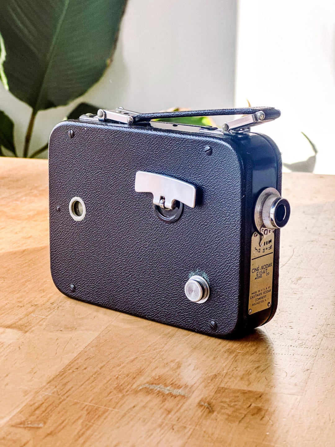 KODAK CINE 8 CAMERA Model 20- Vintage 8mm Film Movie Camera- 1940s ...