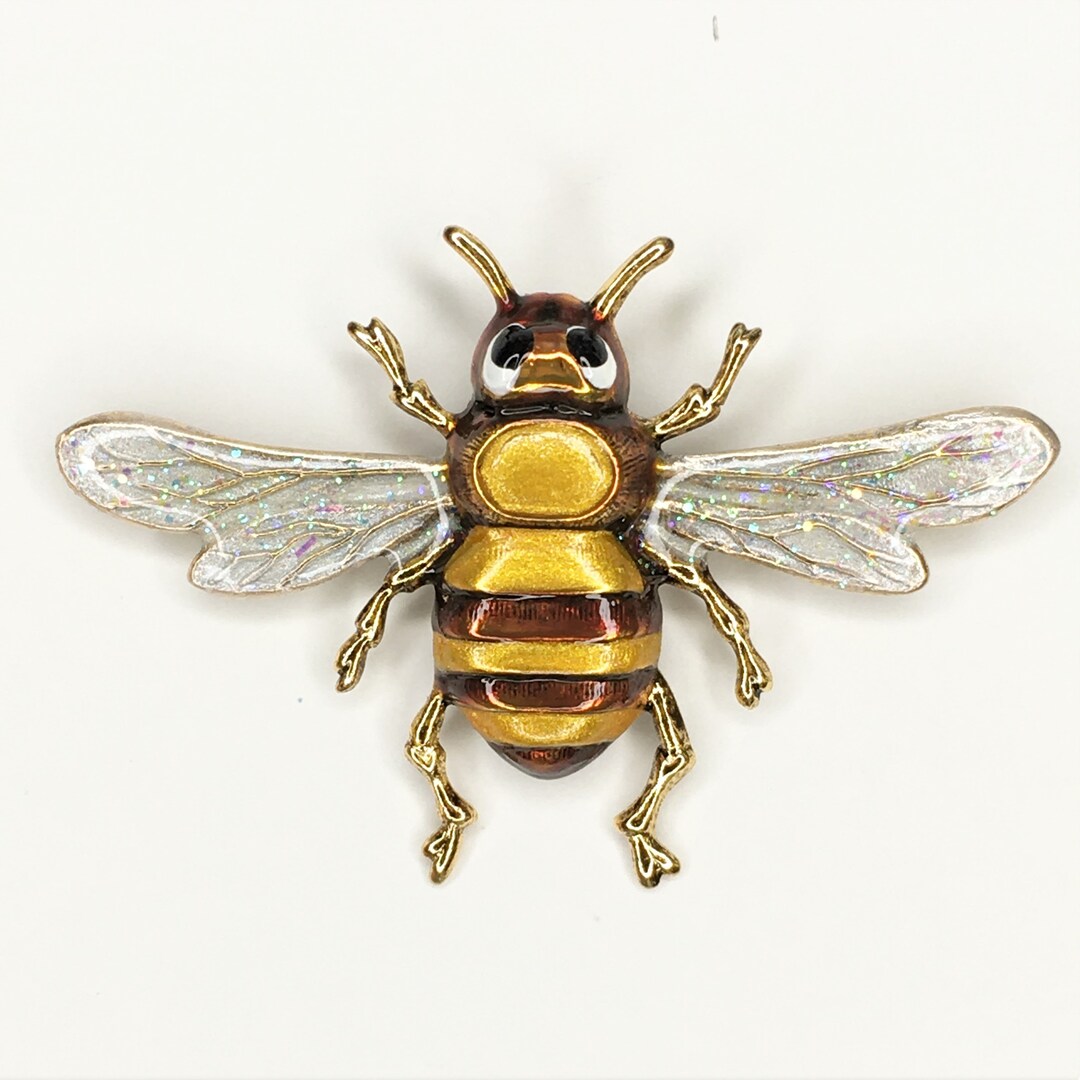 Jumbo Bee Button - - Hand Painted - for Quilting, Crafters, Scrapbook ...