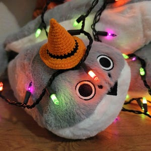JawlessFish - Etsy