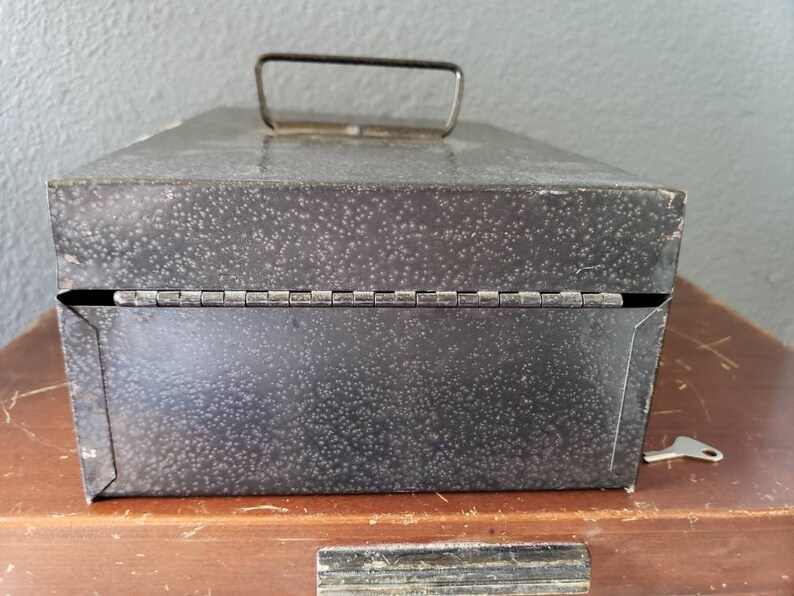 Vintage Lock Box with Key Locking File Box Metal Lockbox | Etsy