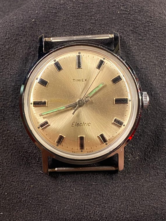 1969 Timex Electric 9417: Vintage Elegance with Lumin… - Gem