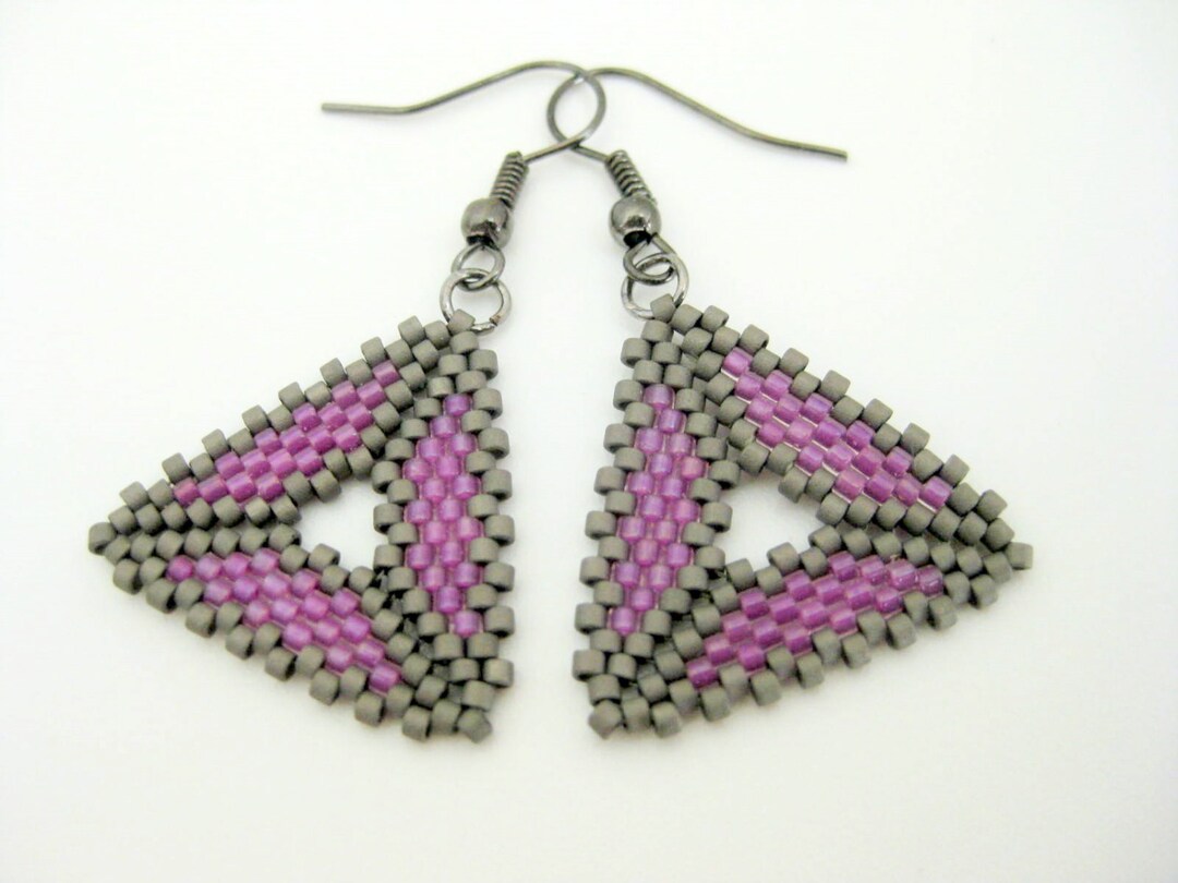 Beaded Peyote Triangle Earrings / Seed Bead Jewelry - Etsy