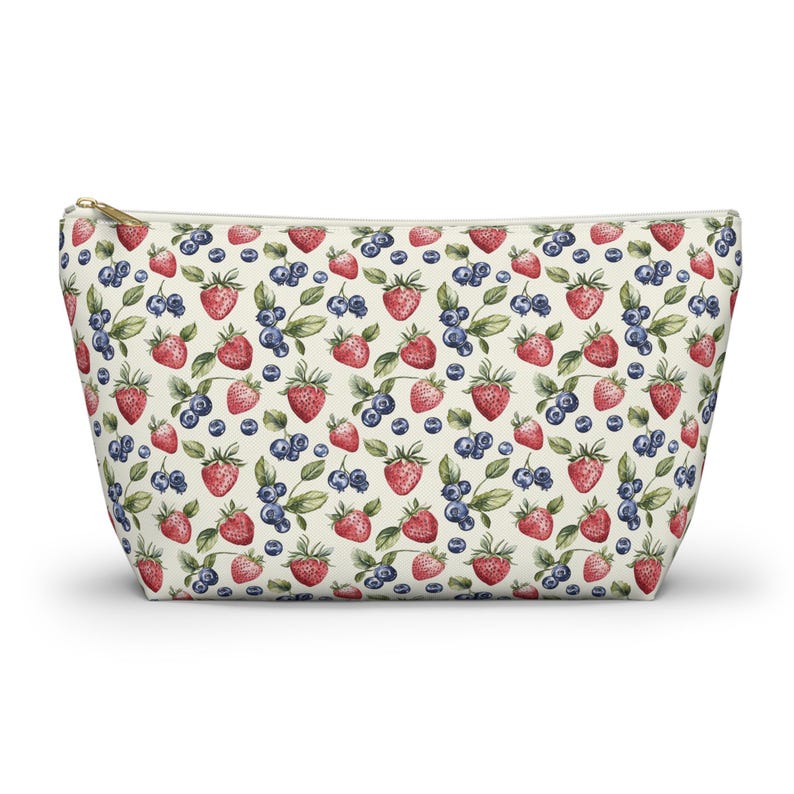 Strawberry & Blueberry Print Pouch, Cute Berries Makeup Bag, Travel ...