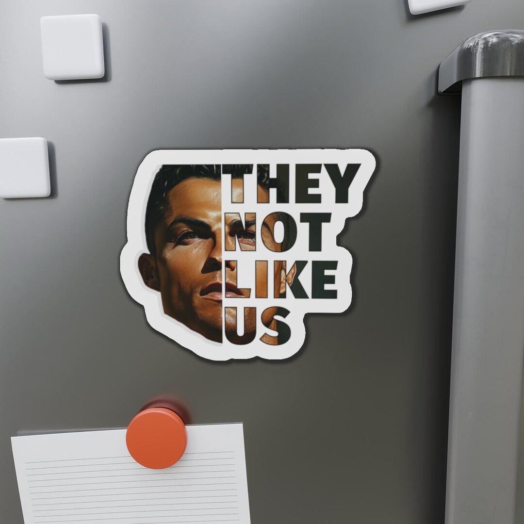 Cristiano Ronaldo Magnet Fridge Magnet Soccer Player Gift Sports Fan ...