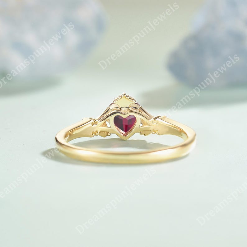 Vintage Garnet Claddagh Ring Cross Engagement Ring Hand Ring Irish ...