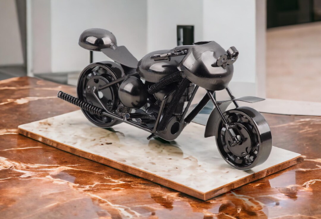 Miniature Motorcycle Model / A Classic Vintage Motorcycle Model ...