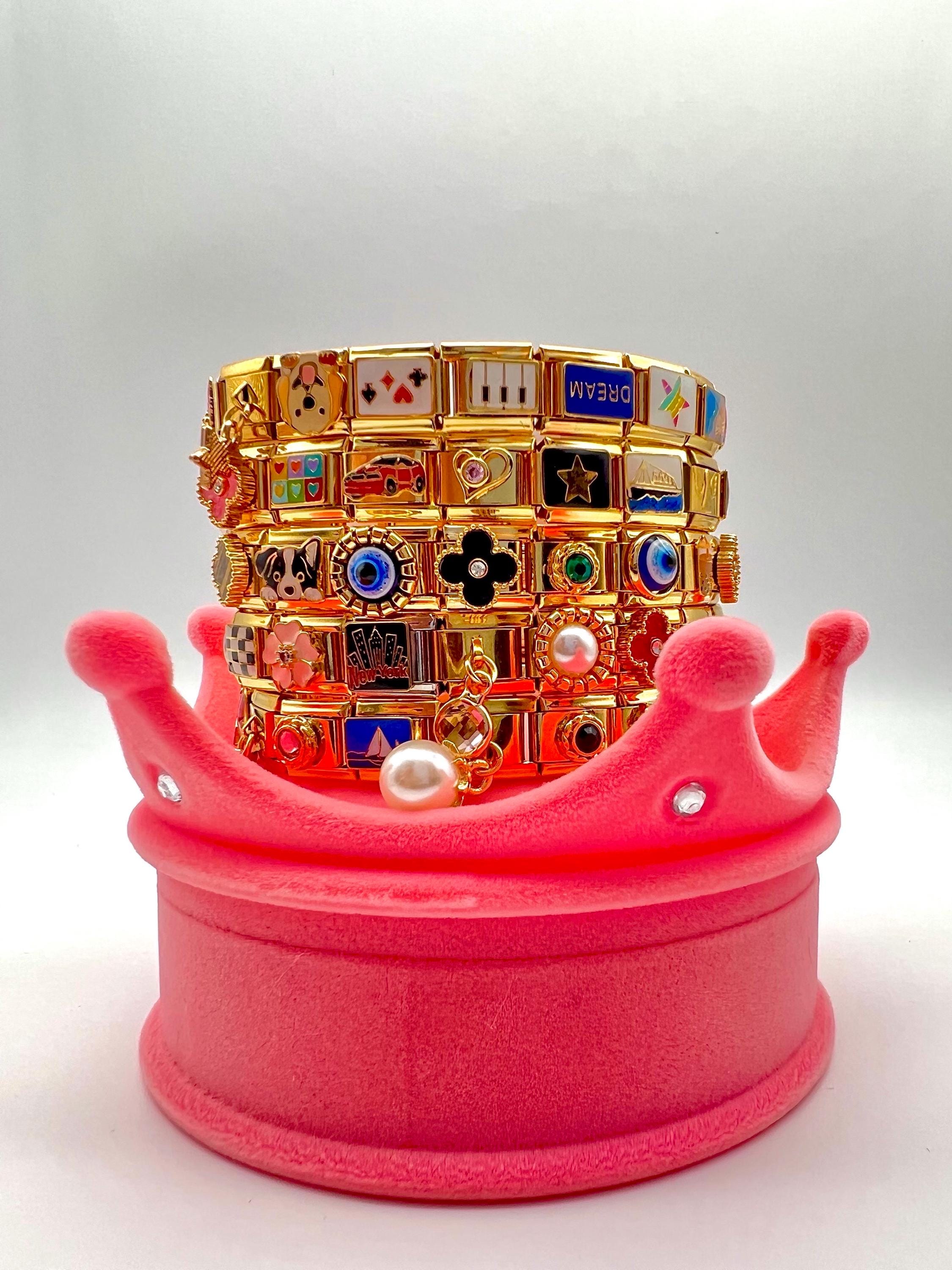 Uberry charms store