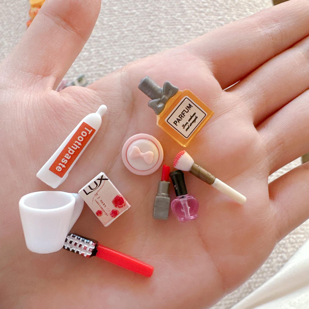 Dollhouse Miniature 1:12 Scale Cosmetics Skincare Travel Case - Perfect ...