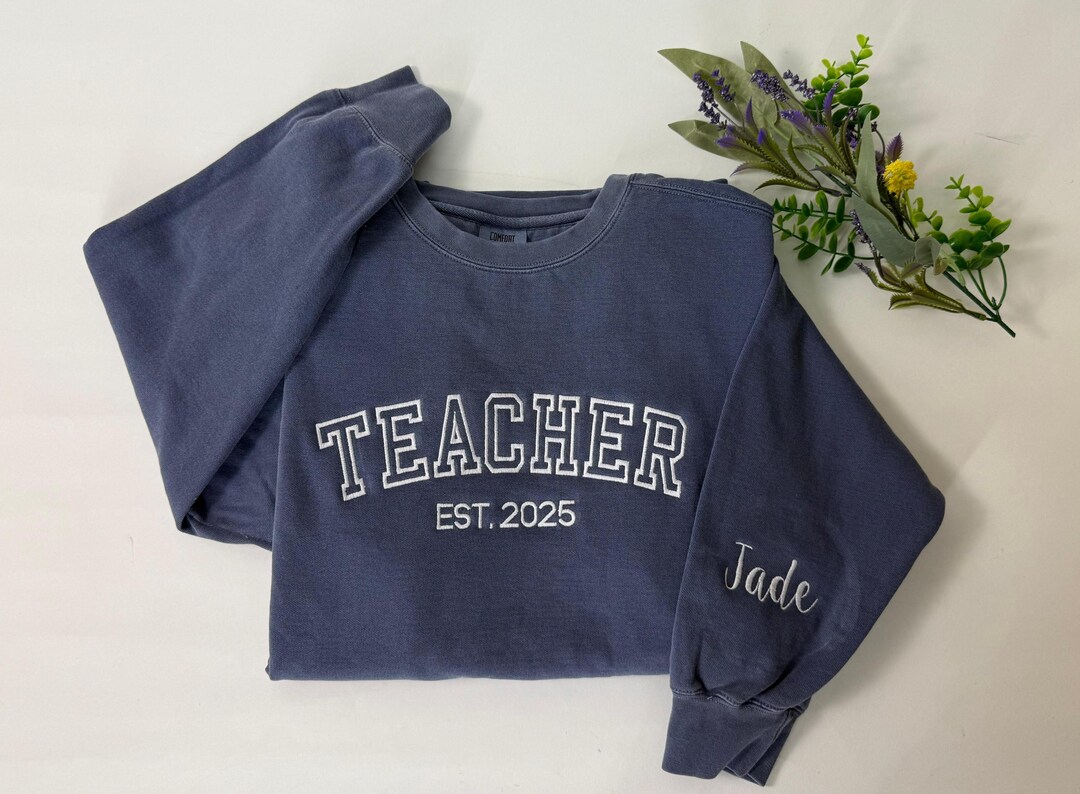 Embroidered Custom Teacher, Personalized Gift, Gift for Tutor-teacher ...