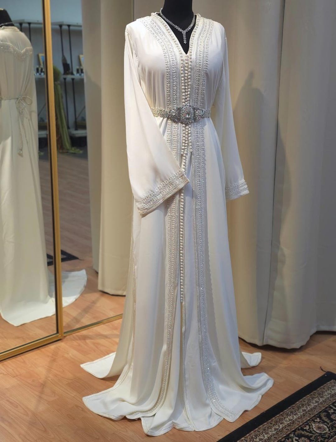 Takchita off White Bayda, Hand Made Plain Tone Embroidery and Beading ...