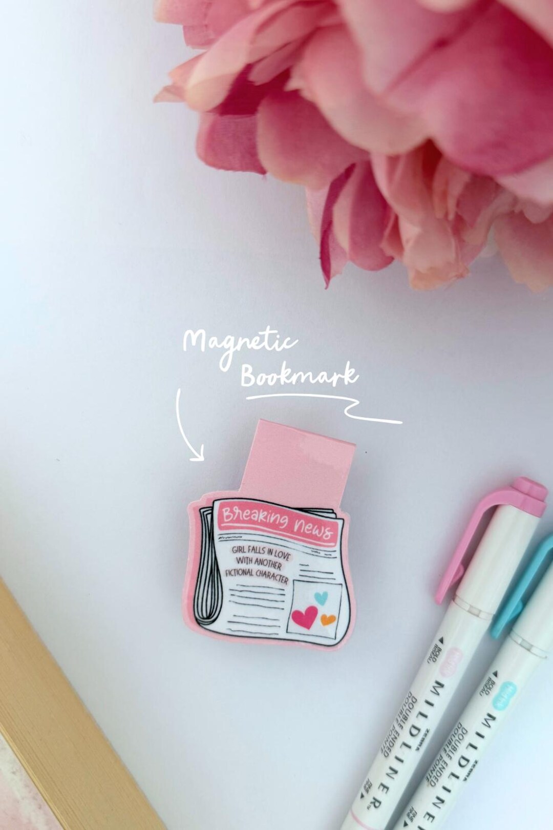 Breaking News Magnetic Bookmark: Gift for Bookworms - Etsy