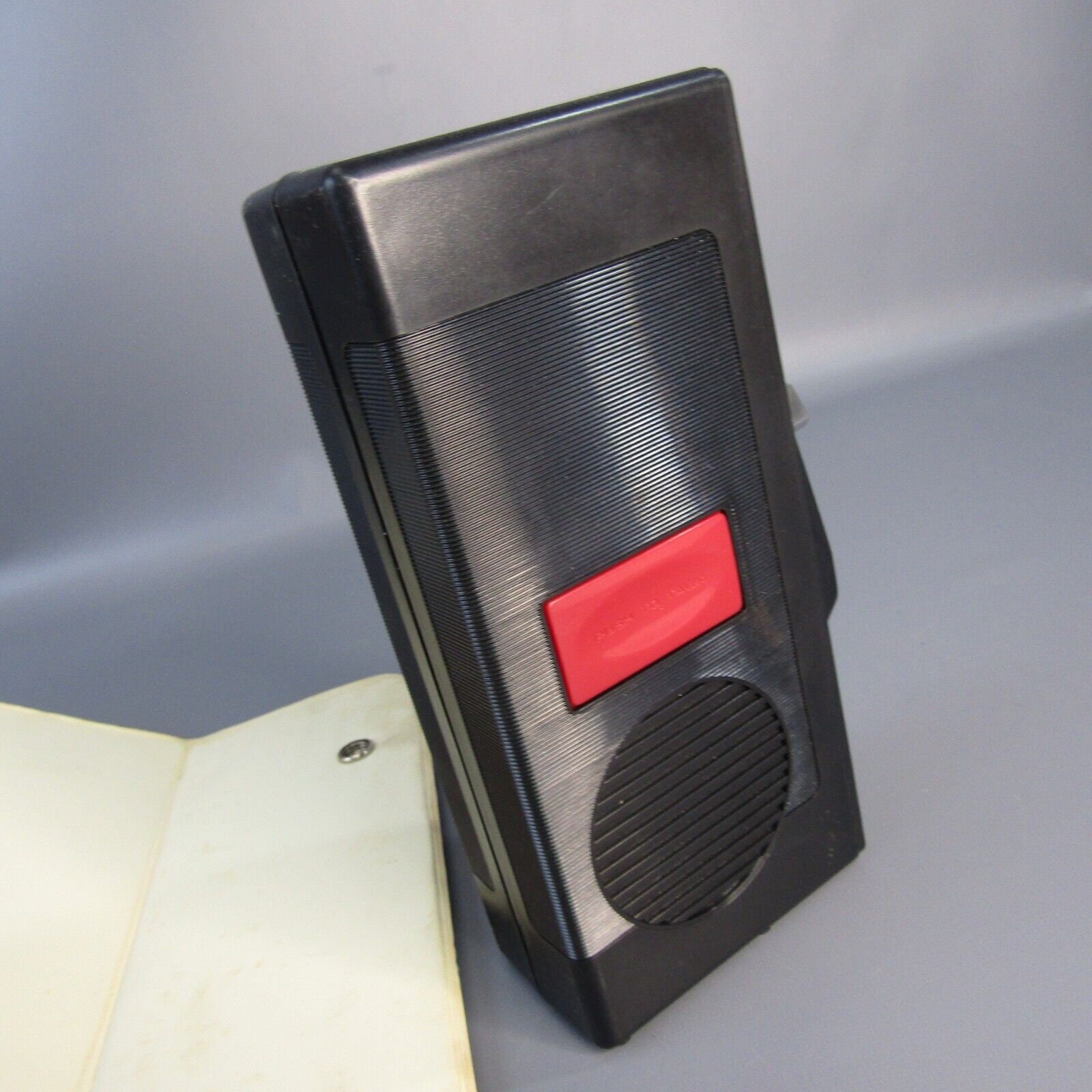 Vintage Realistic 40 Channel Emergency Citizens Band Model TRC-412 ...