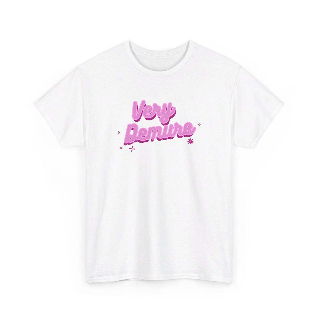 Very Demure T-shirt, Coquette Soft Girl Era Aesethic T-shirt, Trendy ...