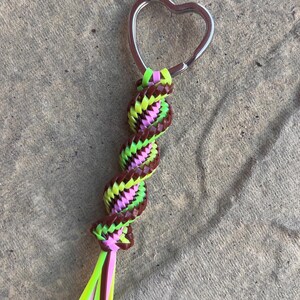 Scoubidou Keychain - Colorful Handmade Boondoggle Gimp Scoobies Rexlace ...