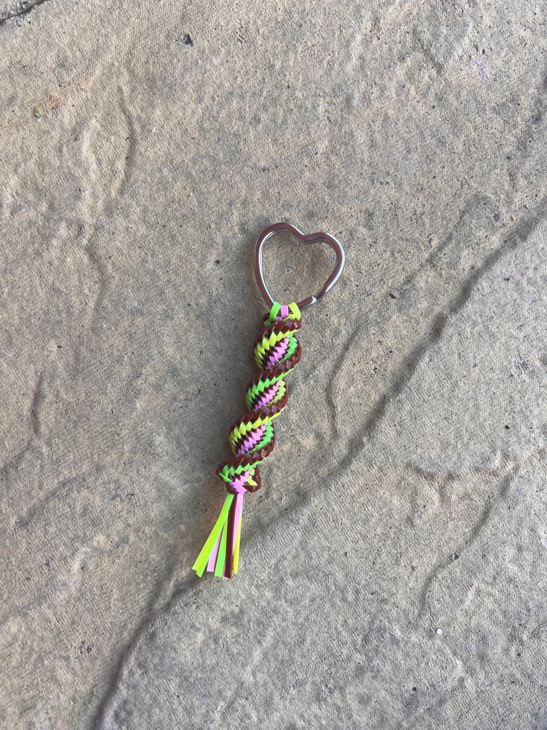 Scoubidou Keychain - Colorful Handmade Boondoggle Gimp Scoobies Rexlace ...