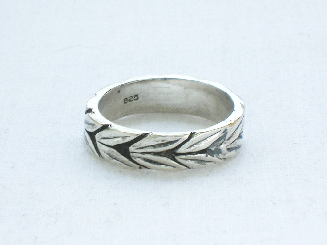 Laurel leaves ring | Etsy