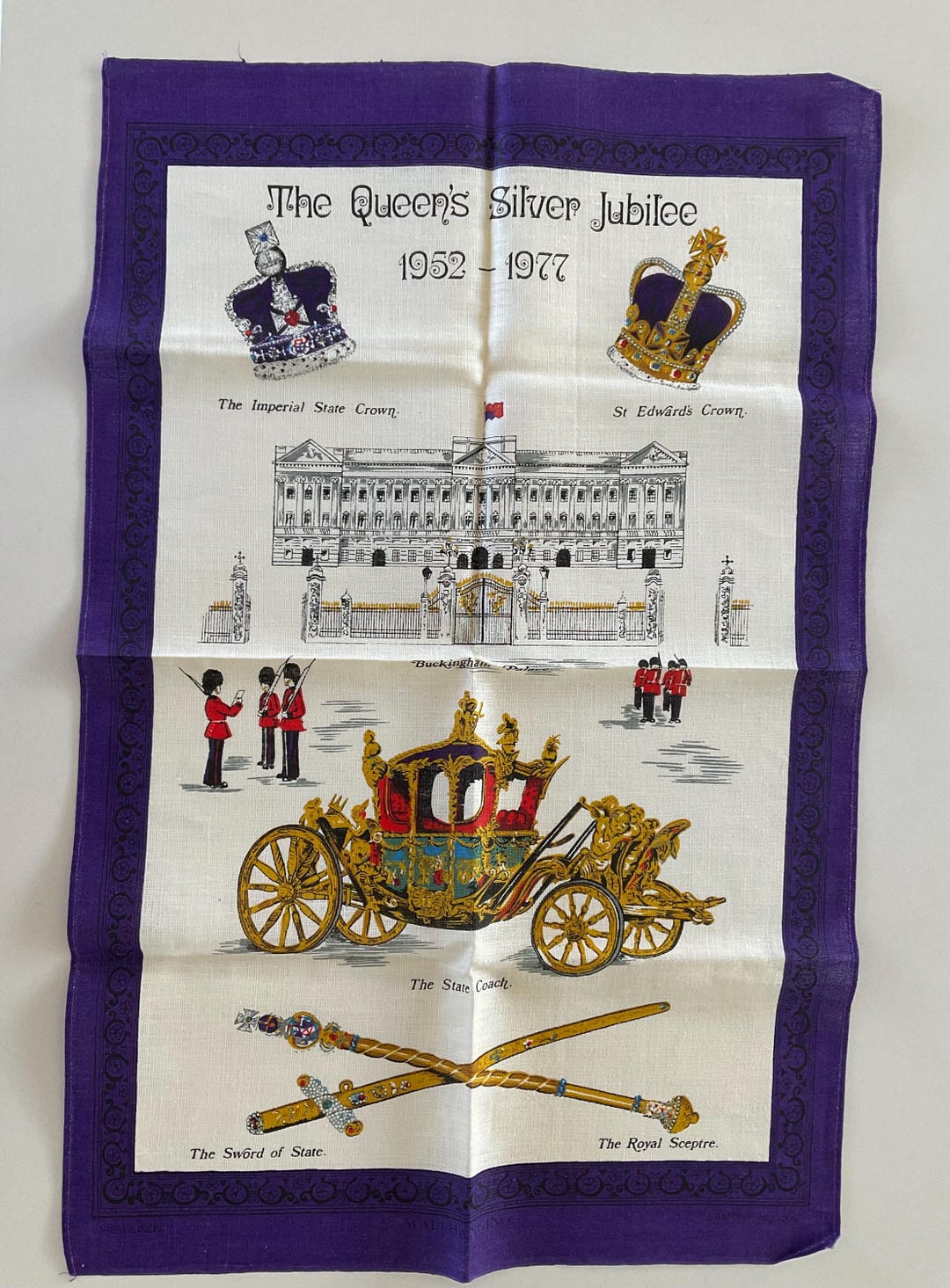 Vintage Queens Silver Jubilee Wall Hanging. Vintage 1970s Queens ...