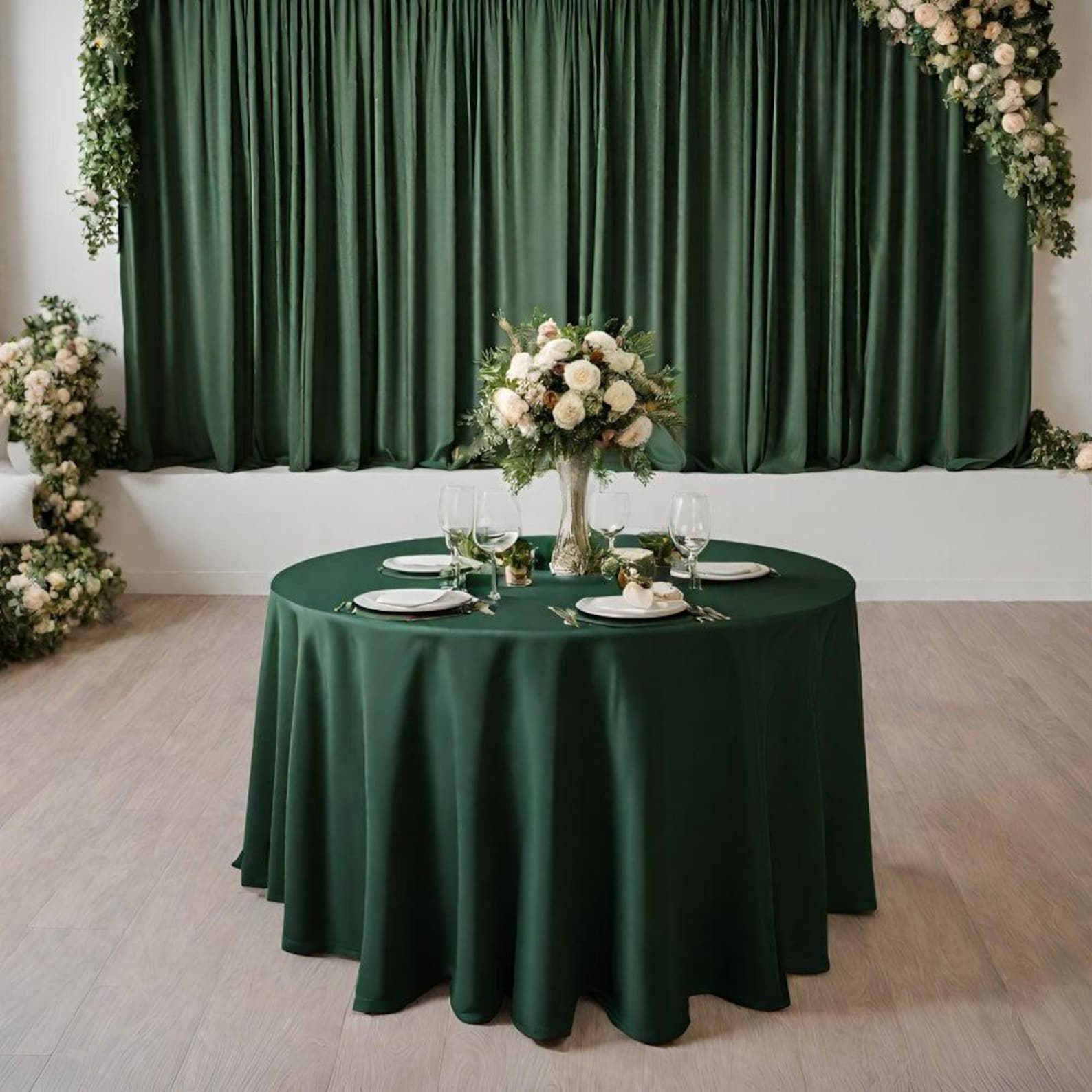 Bespoke 108" Round Polyester Tablecloths for Weddings Parties Events ...