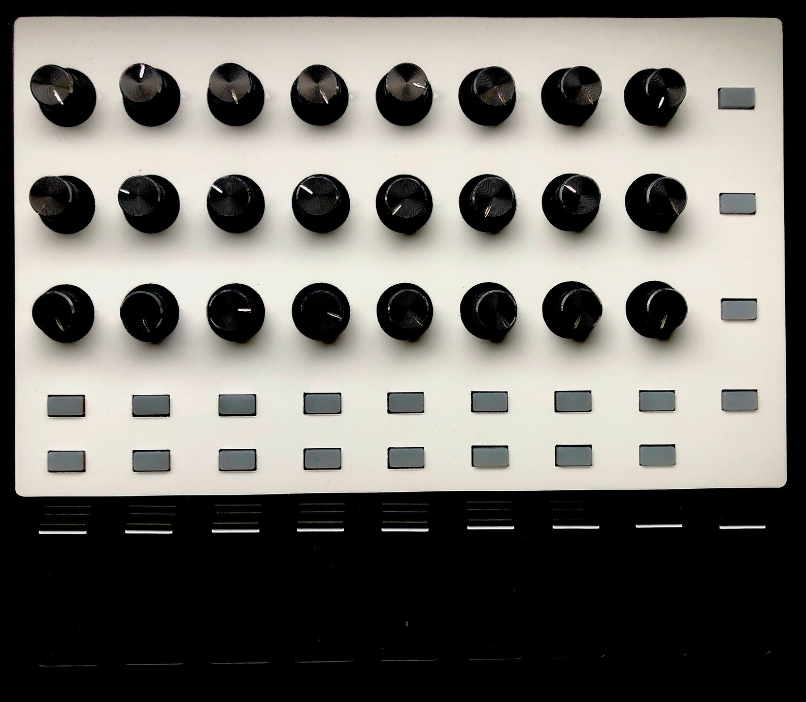 Akai Midi Mix Layer (overlay for Labelling Your Knobs and Keys) - Etsy