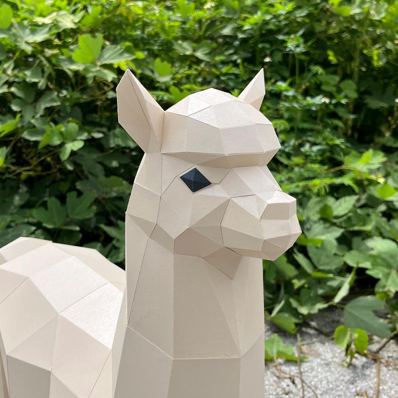Alpaca Papercraft SVG, DIY Origami Sculpture (PDF, Studio, Cricut Files ...