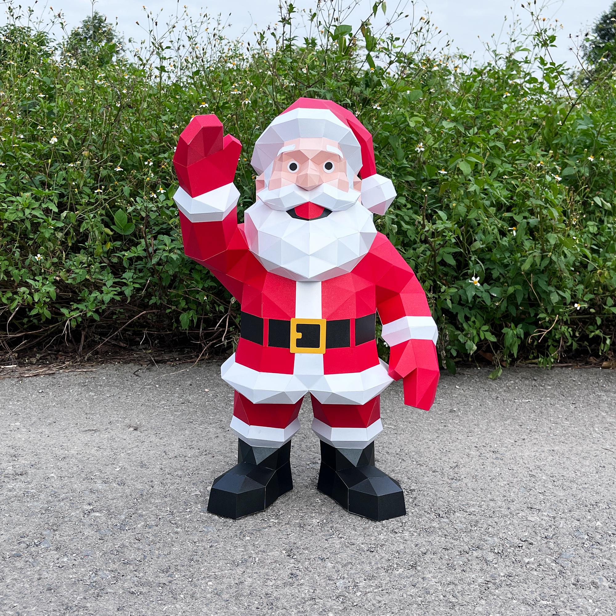 Santa & Mrs. Claus Papercraft, 3D Christmas Decor (PDF, SVG) - Etsy