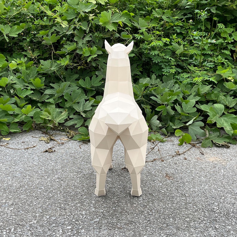 Alpaca Papercraft SVG, DIY Origami Sculpture (PDF, Studio, Cricut Files ...