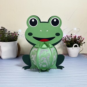 Frog Lantern SVG for Cricut Projects - Diy Frog Paper Lamp - PDF ...