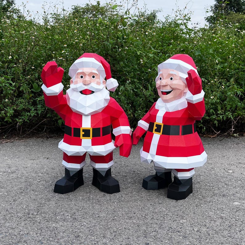 Set 2 Santa Claus and Mrs Claus Papercraft PDF, SVG Template for Cricut ...