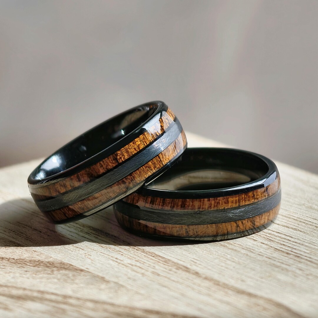 Whiskey Barrel Ring Wood Inlay, Unique Wedding Band Men, Tungsten and ...