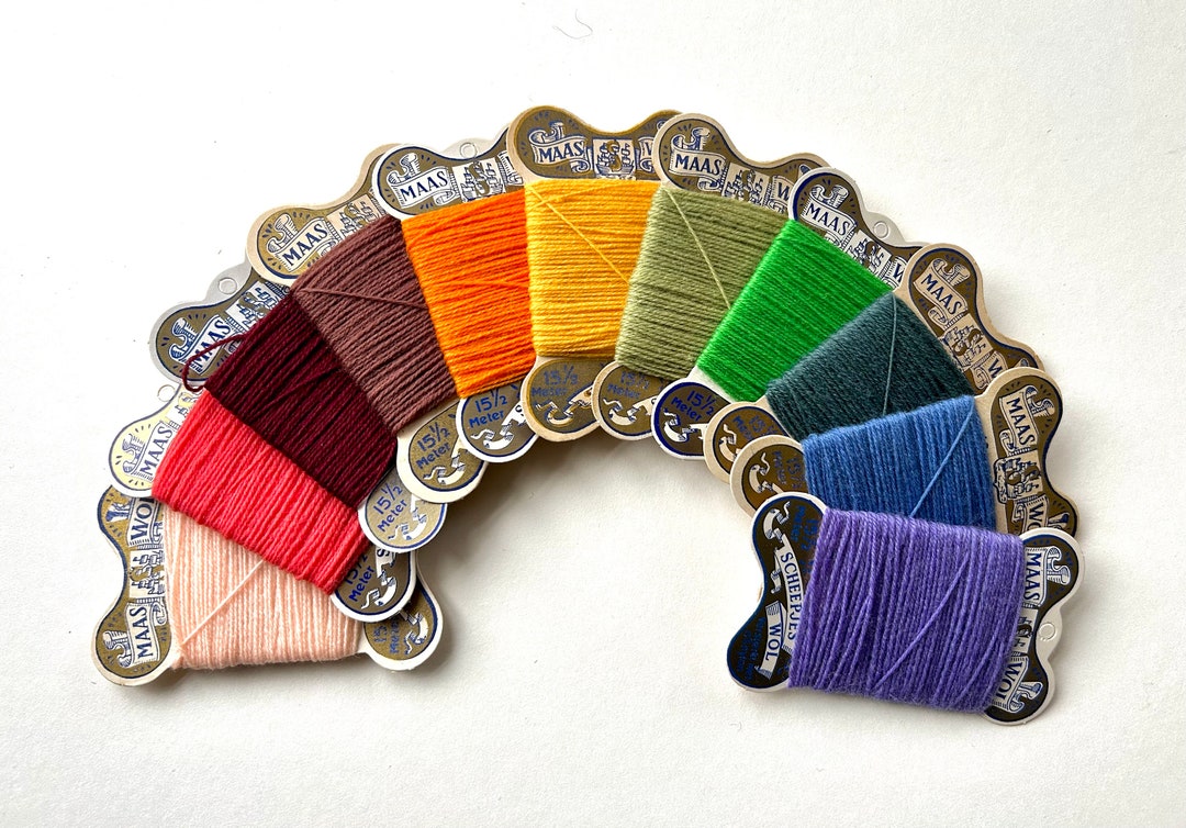Visible Mending Yarn, 11 Rainbow Coloured Wool Cards, Darning Thread ...