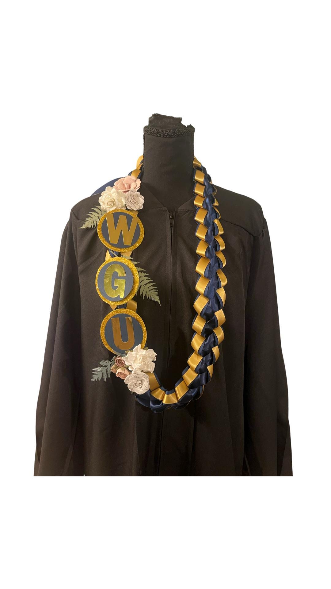 A Beautiful, Hand-made and Customized Lei to Celebrate All Occasions A ...