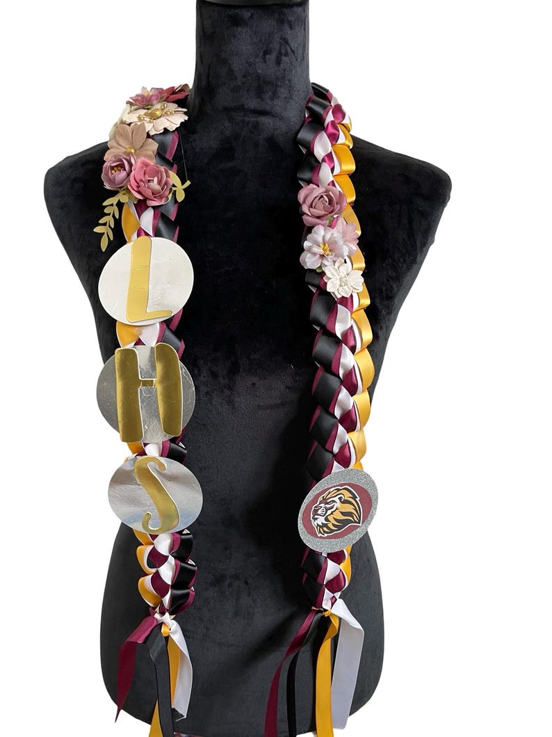 Graduation Ribbon Lei With Accent Flowers, Single Braided Ribbon Lei ...