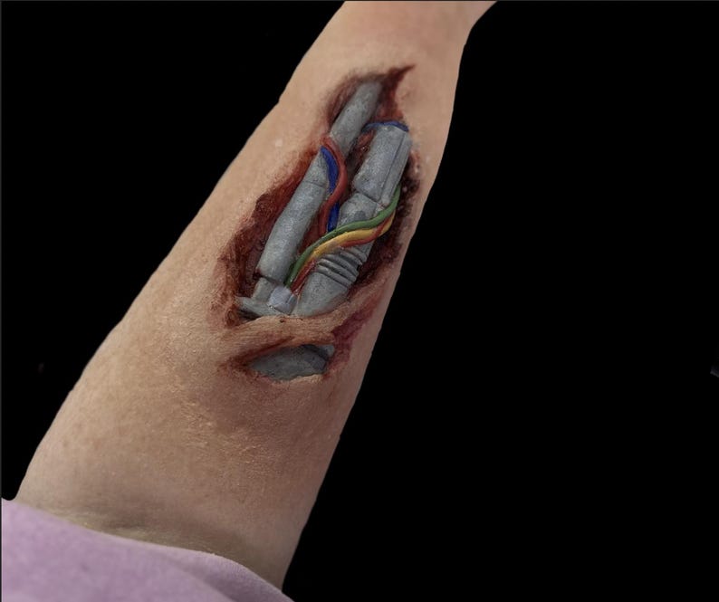 Biomechanical Cyborg Arm & Hand Prosthetics | Sci-fi SFX Prosthetic ...