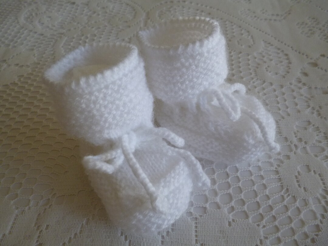 Newborn Baby Booties, Both Sexes Baby Booties, Knitted Baby Booties ...
