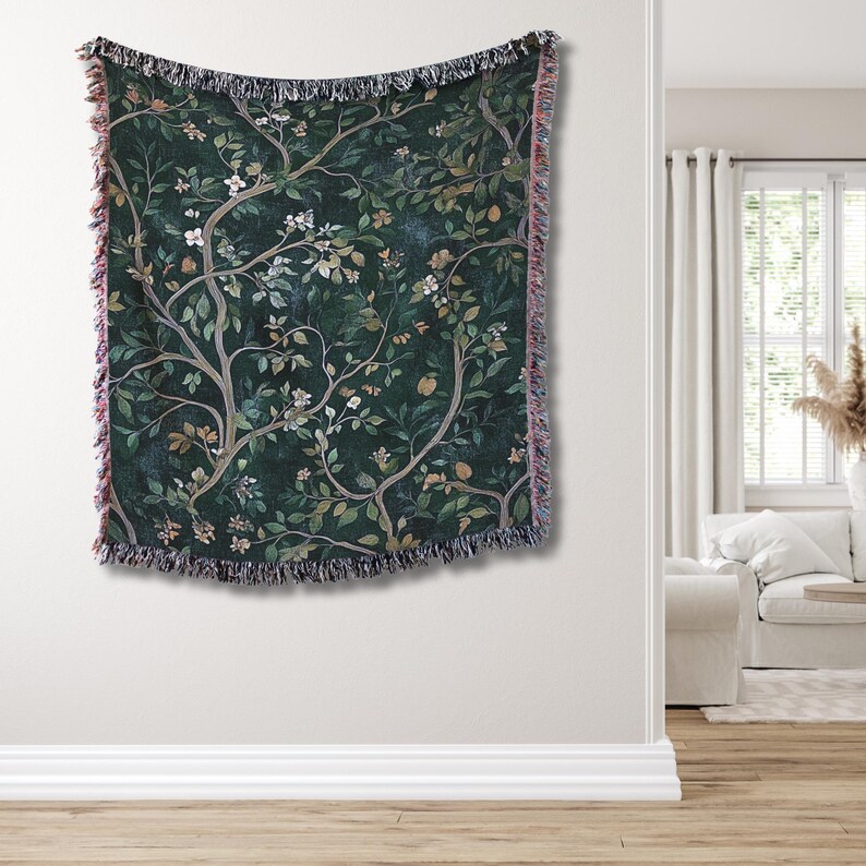 Forest Tapestry, Dark Green Forest Fern Leaf Woven Throw Blanket ...