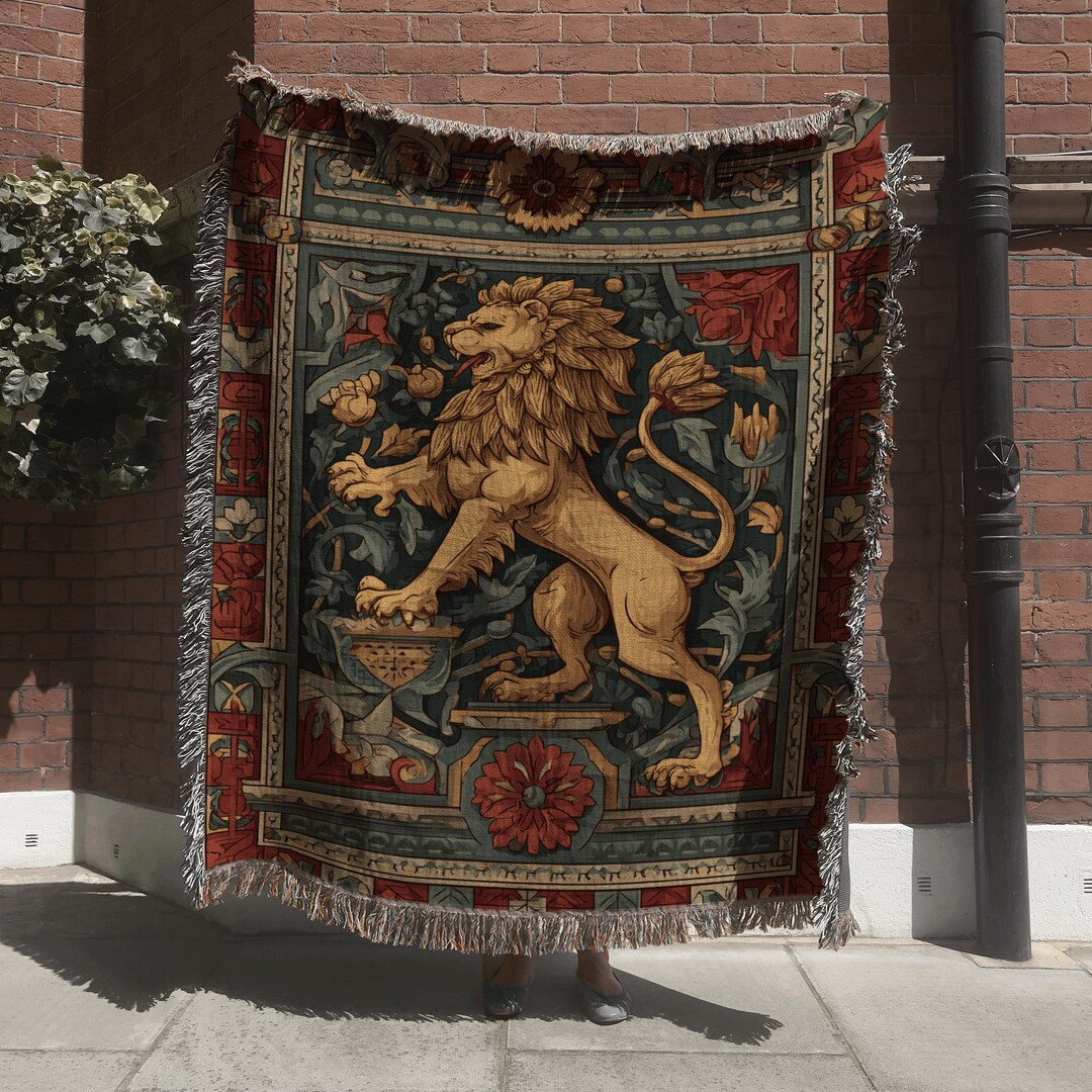 Medieval Lion Tapestry, Heraldic Woven Blanket, Gothic Castle Decor ...