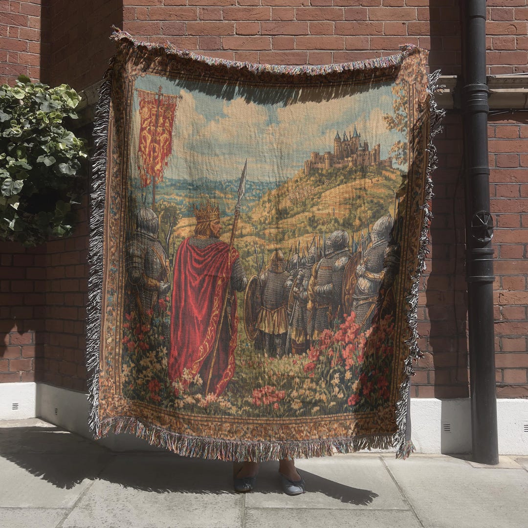Medieval King Tapestry, Knight Woven Throw Blanket, King Arthur ...