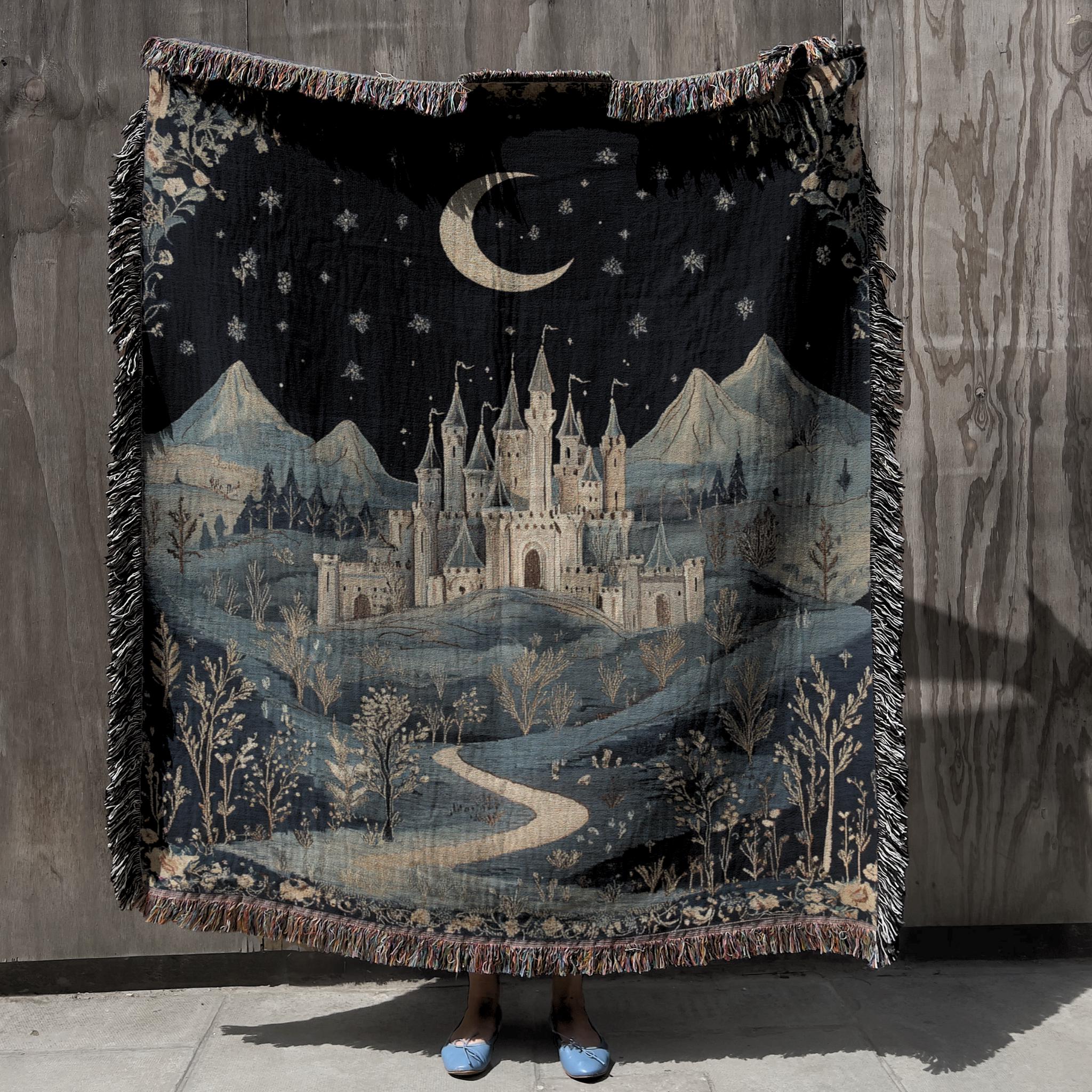 Medieval Fairytale Castle Tapestry, Moonlit Night Woven Blanket ...