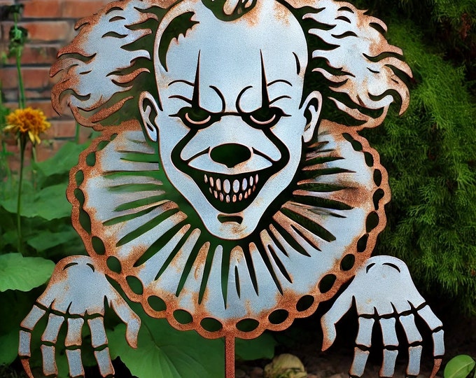 Menacing Clown Rusted Garden Stake - Halloween Garden Decor - Etsy