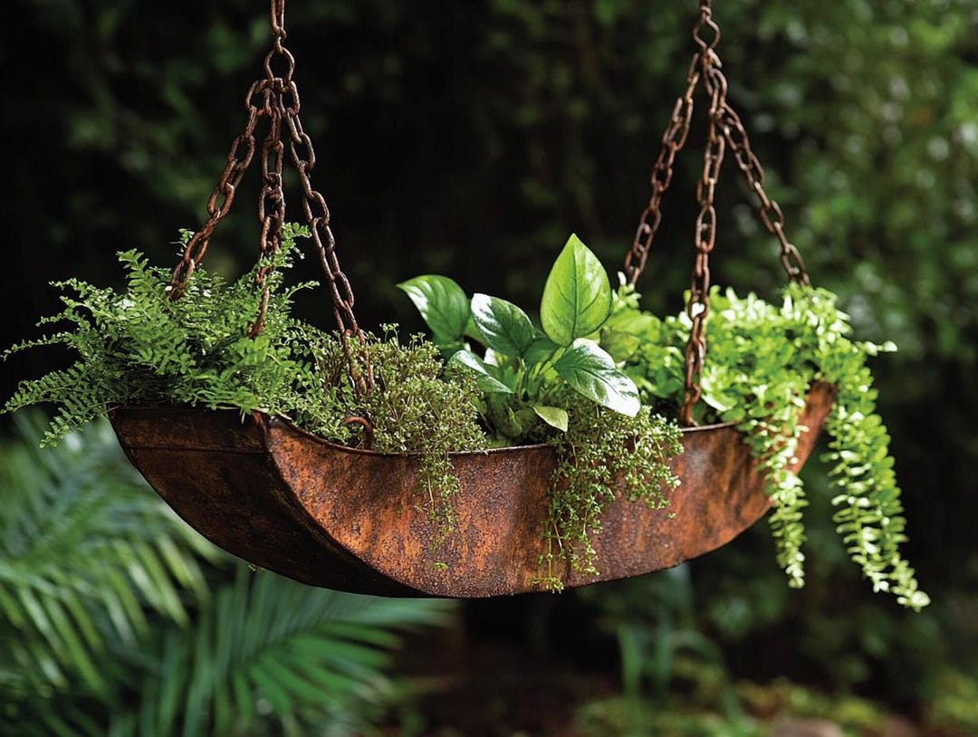 Rustic Hanging Crescent Planter - Garden Stake - Etsy