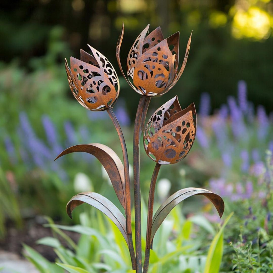 Rustic Metal Tulip Trio Garden Sculpture - Garden Stake - Etsy