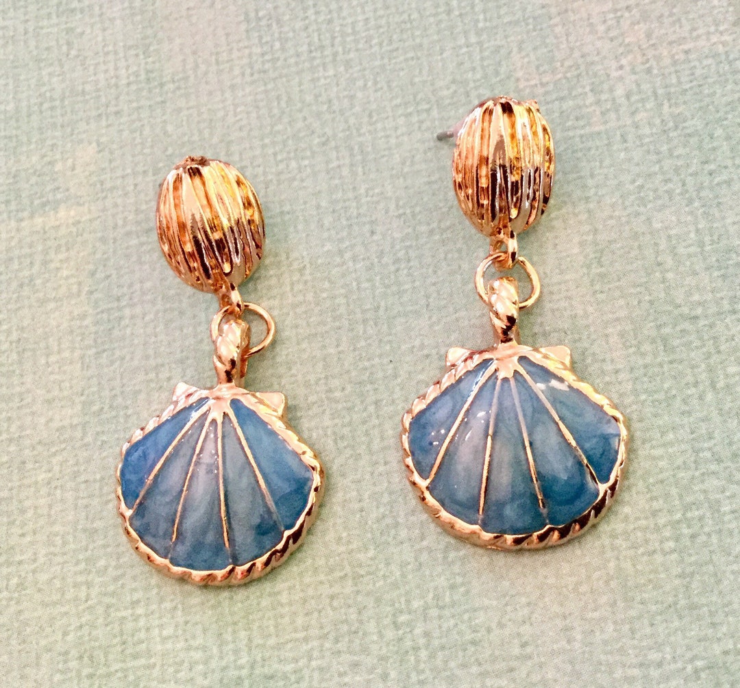 CLEARANCE Blue and Gold Shell Shaped Charm Earrings on Gold Tone ...
