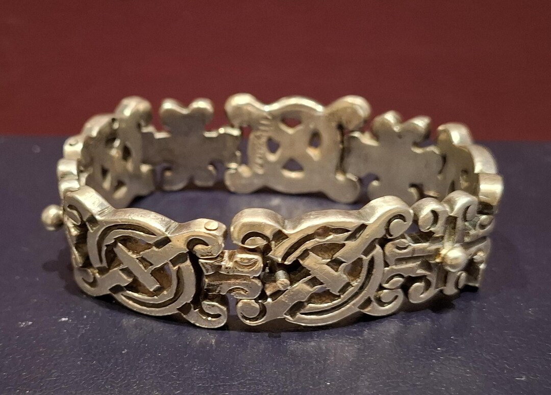 Magnificent Mexican Aztec Design Heavy TAXCO 980 Silver Designed the ...