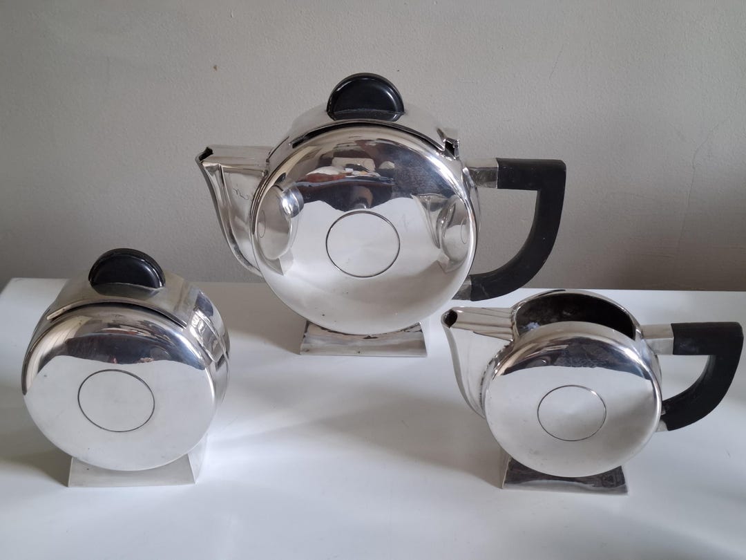 A Silver Plated ART DECO Matched Tea Set of 3 With Bakelite Attributed ...