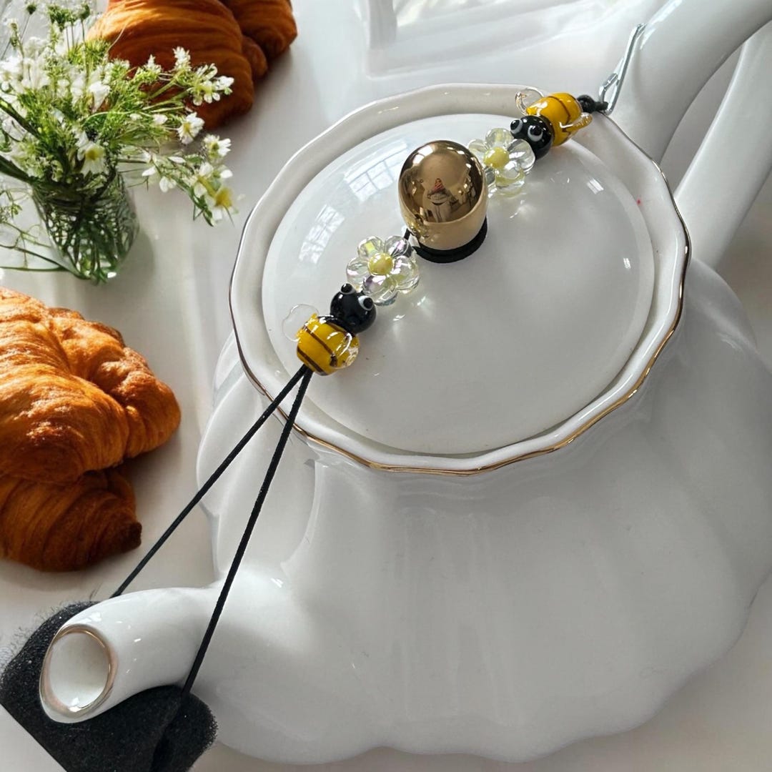 GLASS BEES Teapot Drip-catcher and Lid Holder (with Clasp) - Etsy