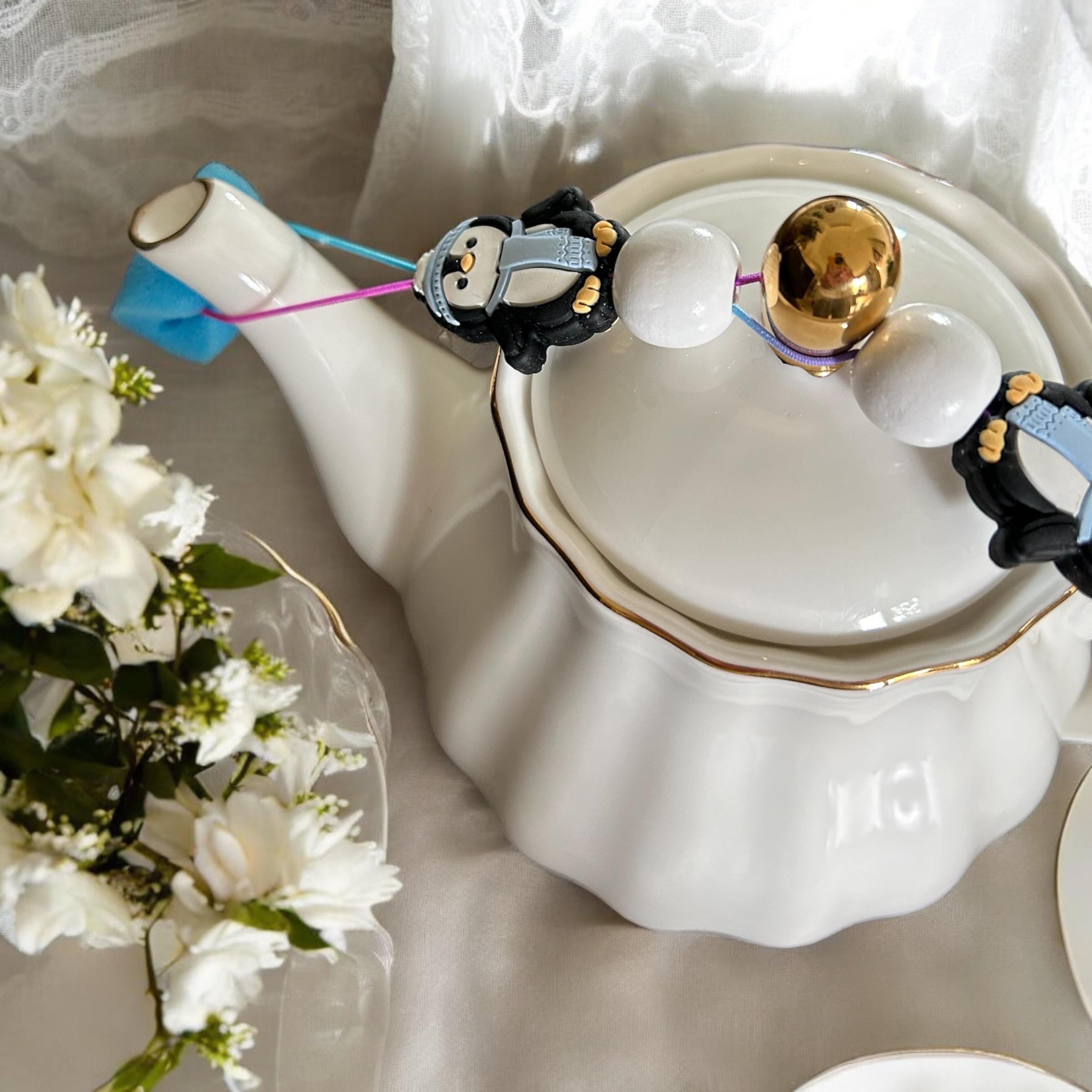 Penguin blue Teapot Drip-catcher and Lid Holder - Etsy