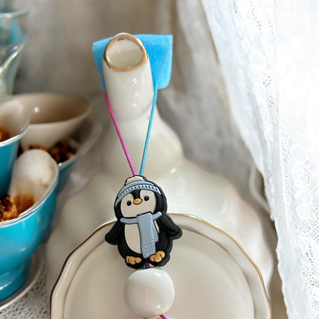 Penguin blue Teapot Drip-catcher and Lid Holder - Etsy