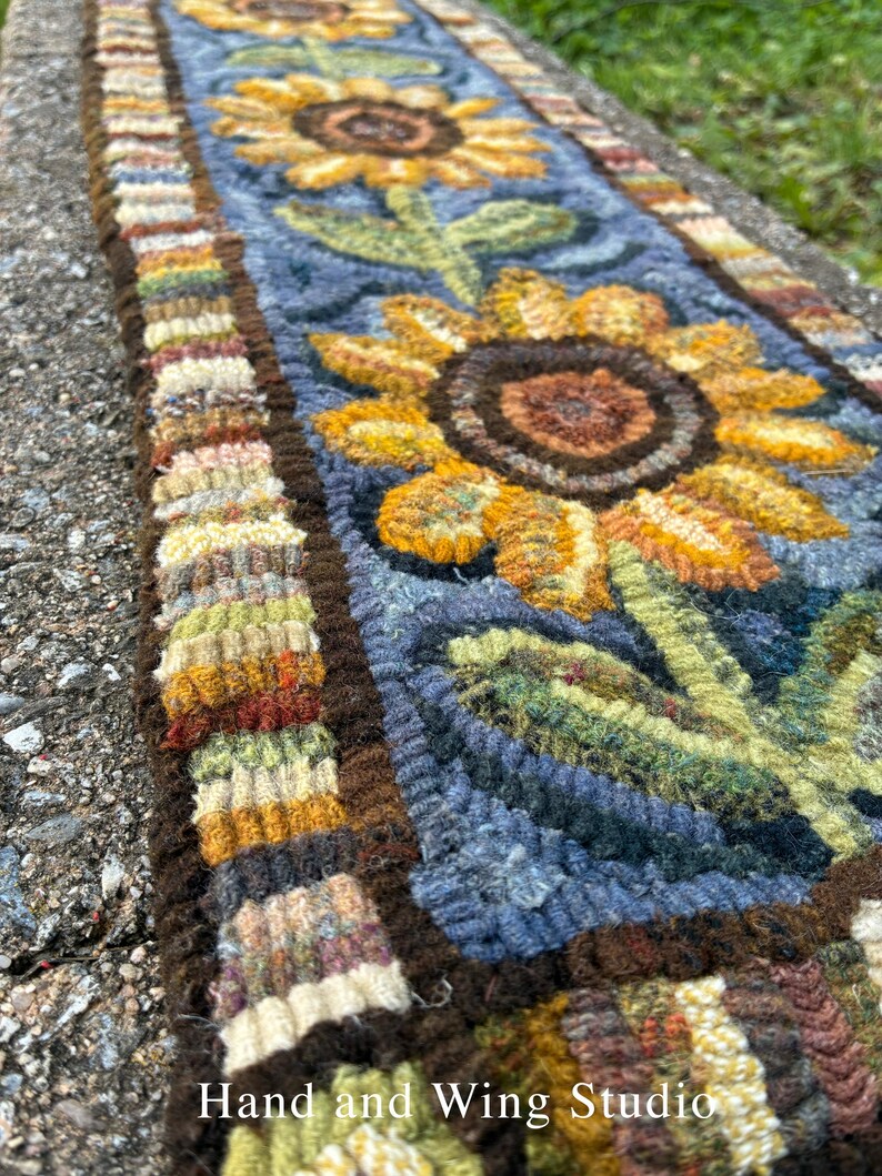 Sunflowers Primitive Hooked Rug/table Runner - Etsy