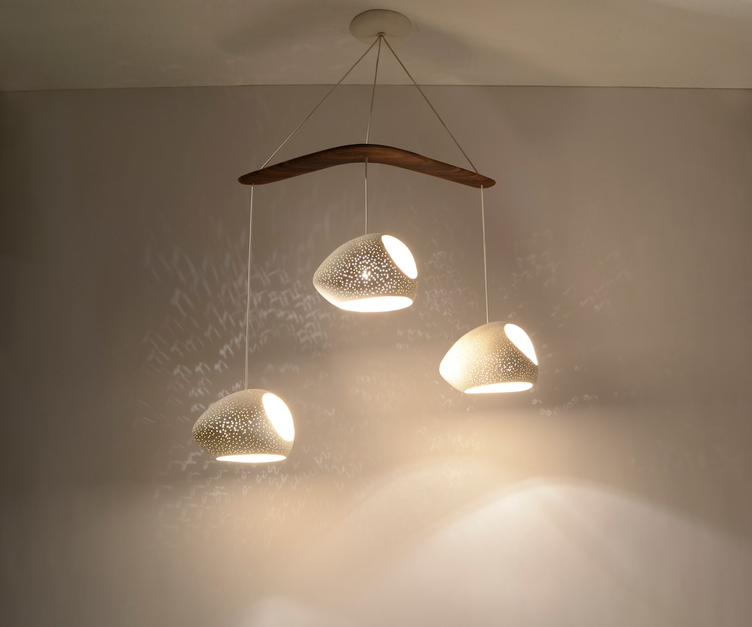 BOOMERANG DOUBLE-CUT | Modern Chandelier | Three Light Pendant ...