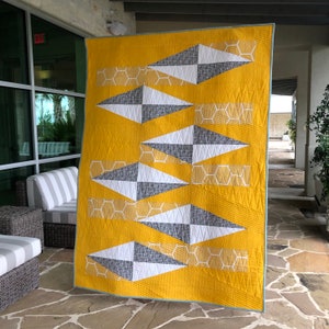 Quilt MORECOWBELL Corn Yellow Fabric Bundle & Pattern BEHG DESIGNS for ...